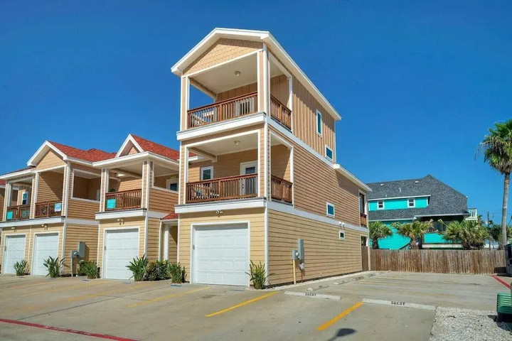 Tipsy Starfish By Avantstay Resort Pool+by Beach - Corpus Christi, TX