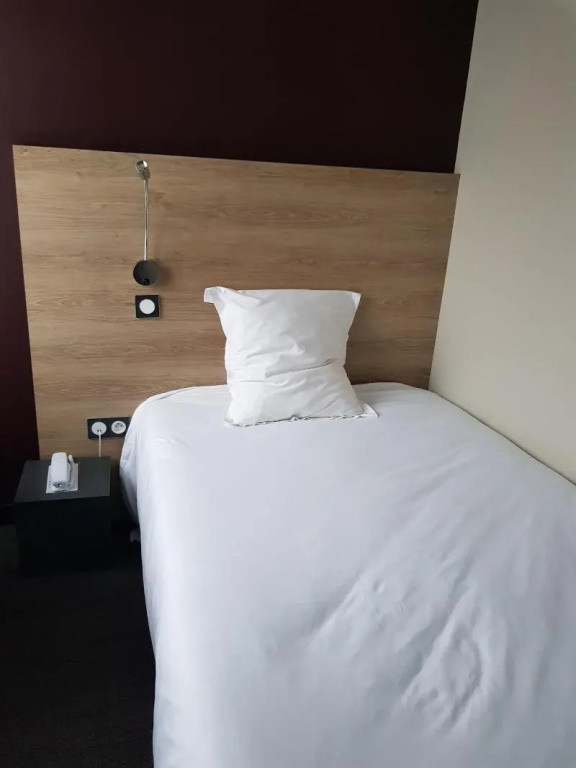 Logis La Bonne Auberge - Laval, France