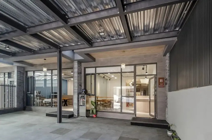 Spring Rain Hostel - Chiayi