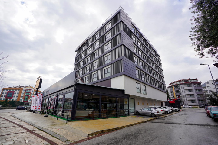 Elea Premium Stay Apartment Hotel - 代尼茲利省