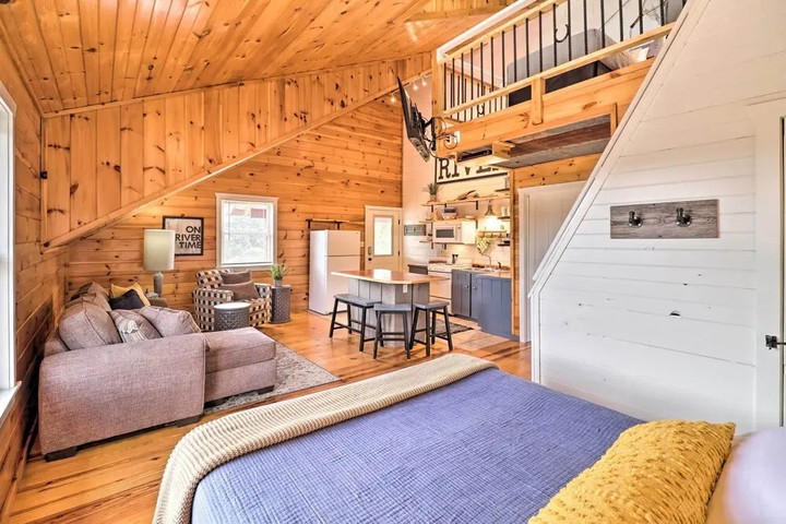 Updated Mtn View Studio W/ Loft - Near River! - Melbourne, AR