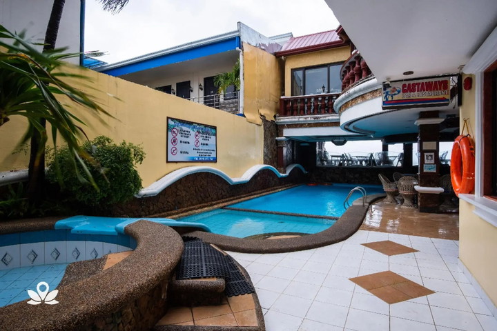 Palm Tree Resort And Restaurant - Olóngapo