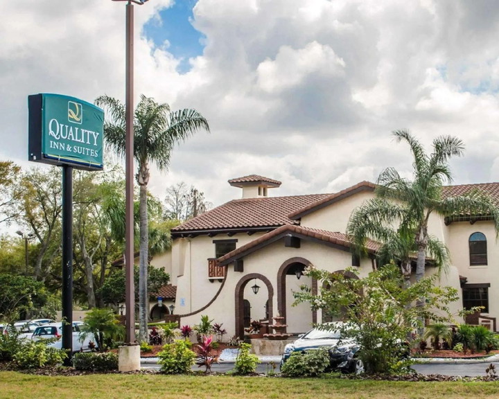 Clarion Pointe Tampa-brandon Near Fairgrounds And Casino - Tampa, FL