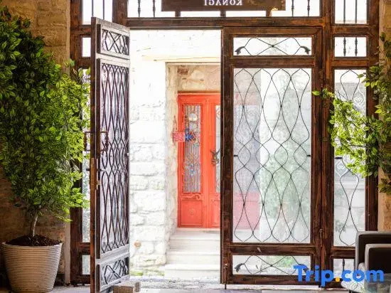 Atrium Suites - Urla