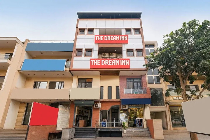Fabhotel The Dream Inn - Faridabad