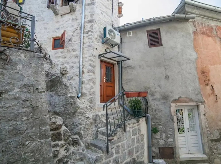 Cozy Stay In Kotors Old Town - 코토르