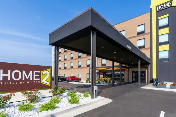 Home2 Suites By Hilton Lexington Keeneland Airport - Lexington, KY