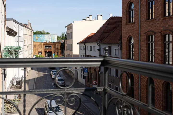 Nowoczesny Design W Sercu Starego Miasta Estrella 1 - Toruń