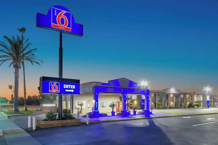 Studio 6 Suites Madera, California - Yosemite - Madera, CA