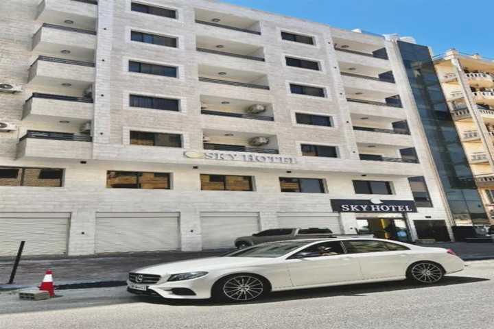 Sky Hotel - Aqaba