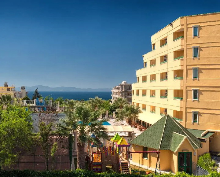 Esra Hotel & Family Suite - Altınkum