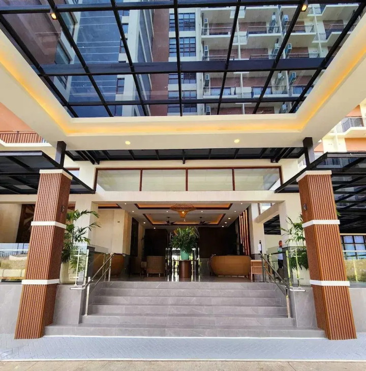 Cebu One Tectona Resort Hotel - Liloan