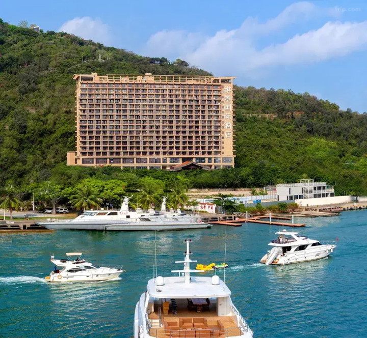 Grand Metropark Bay Hotel Sanya - Sanya