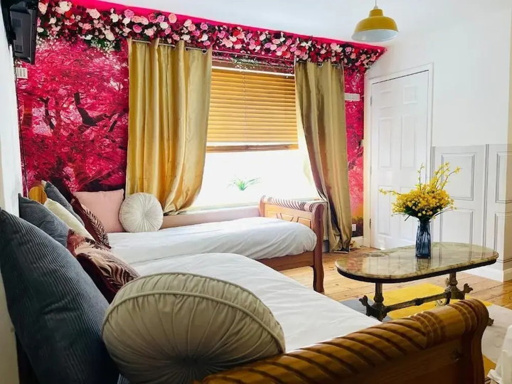 Hangover Hotel - Brighton