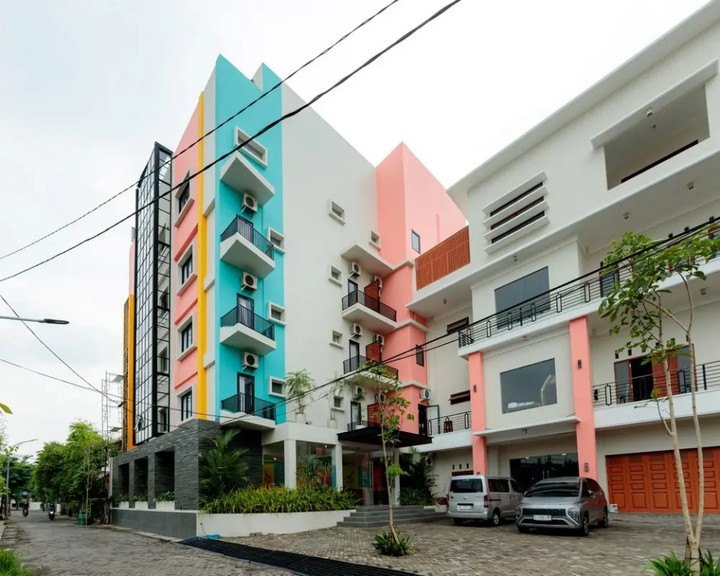 Sans Hotel 88 Andalan Surabaya By Reddoorz - Surabaya