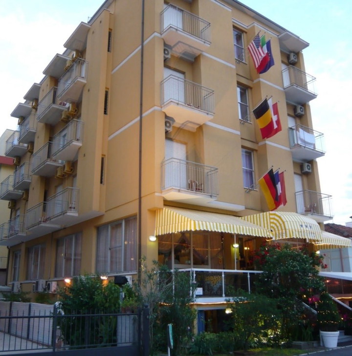 Hotel Giumer - Rimini