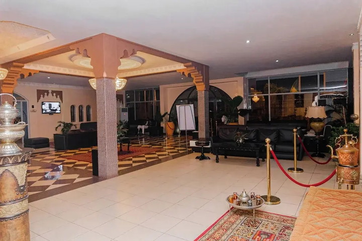 Hotel De Fez - Pointe-Noire