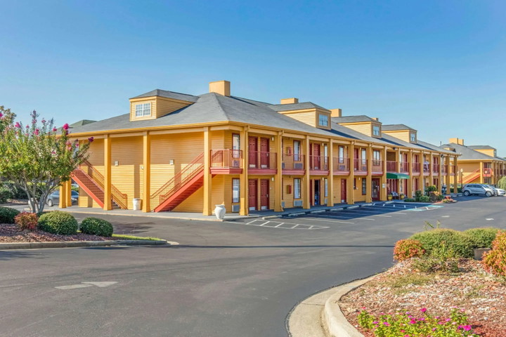 Quality Inn Bessemer I-20 Exit 108 - 앨라배마