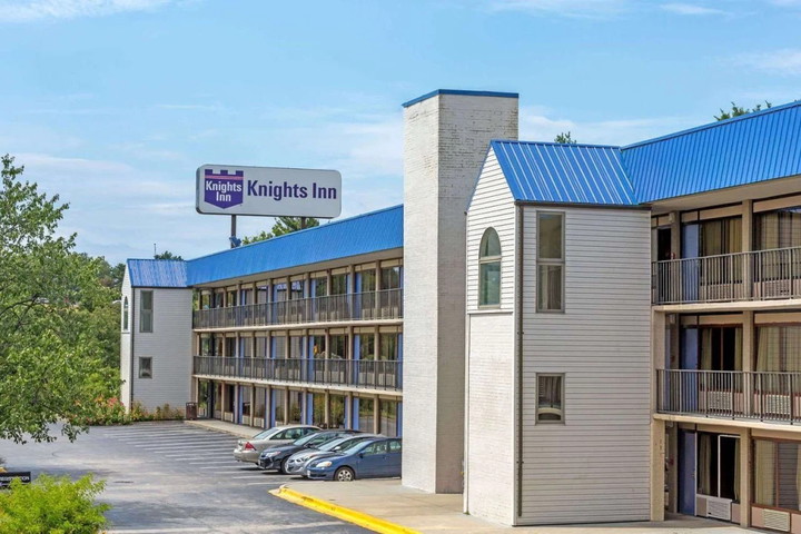 Days Inn By Wyndham Baltimore Northwest - Owings Mills, MD