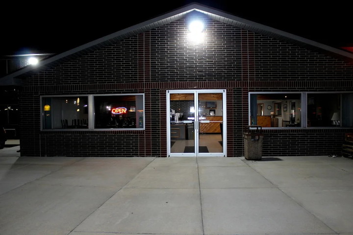 Super 8 By Wyndham Missouri Valley - Iowa