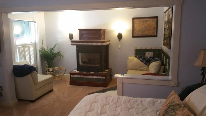 Woodstock Inn B&b - Kansas City, MO