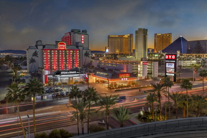 Oyo Hotel & Casino (Formerly Hooters Casino Hotel) - Las Vegas