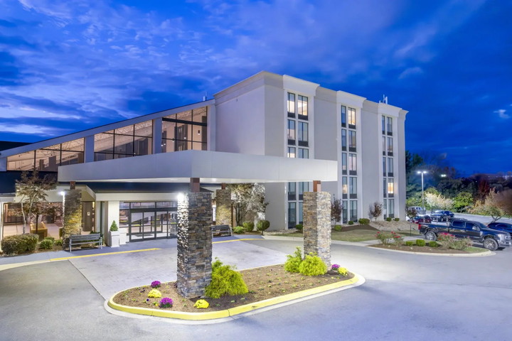 Candlewood Suites Roanoke Airport By Ihg - Roanoke, VA