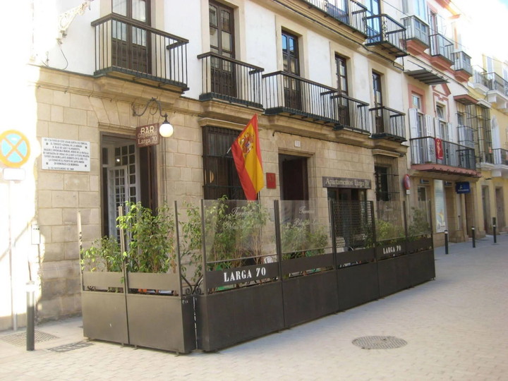 Apartamentos Larga 70 - El Puerto de Santa María