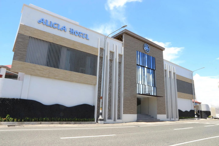 Alicia Hotel & Restaurant - Legazpi