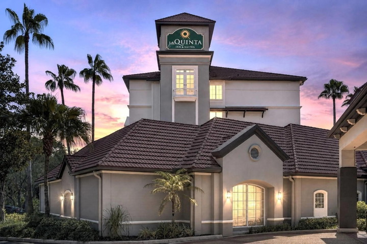 La Quinta Inn & Suites By Wyndham Tampa Brandon Regency Park - Riverview, FL