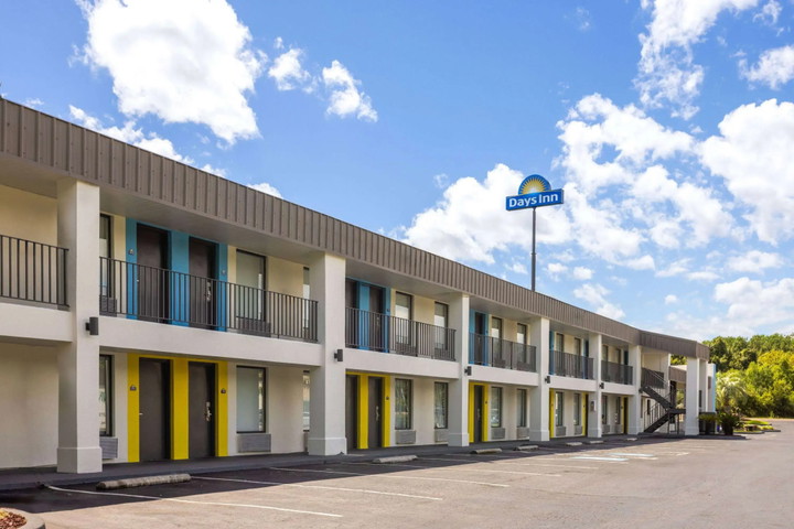 Days Inn By Wyndham Ladson Summerville Charleston - Summerville, SC