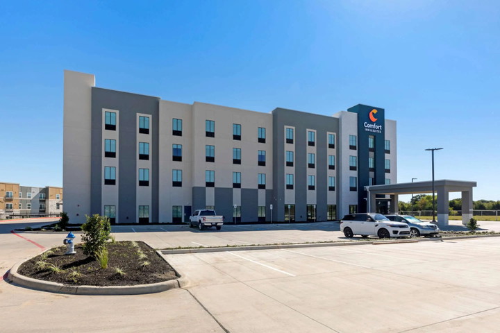 Comfort Inn & Suites Balch Springs - Se Dallas - Mesquite, TX