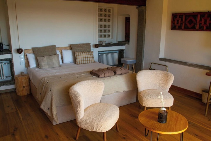 Hotel Santa Llucia Rupit - Rupit