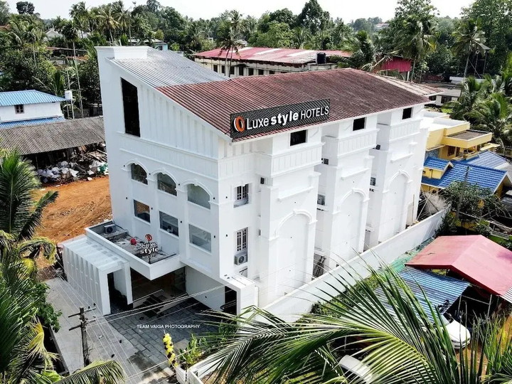 Luxestyle - Adoor