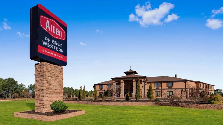 Aiden By Best Western Warm Springs Hotel And Event Center - Pine Mountain