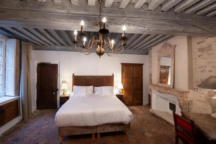 Les Remparts Hôtels Et Demeures Historiques - Beaune