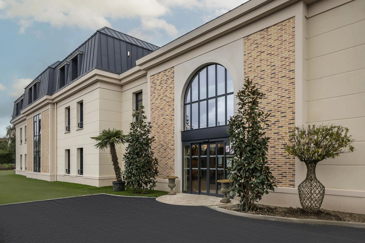 Best Western Plus Hotel Saint-roch Orleans - Orleans
