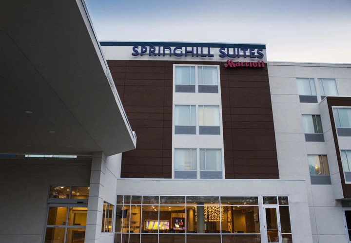 Springhill Suites Wisconsin Dells - Lake Delton, WI