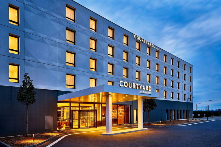 Courtyard By Marriott Lyon Eurexpo Stadium - Saint-Bonnet-de-Mure