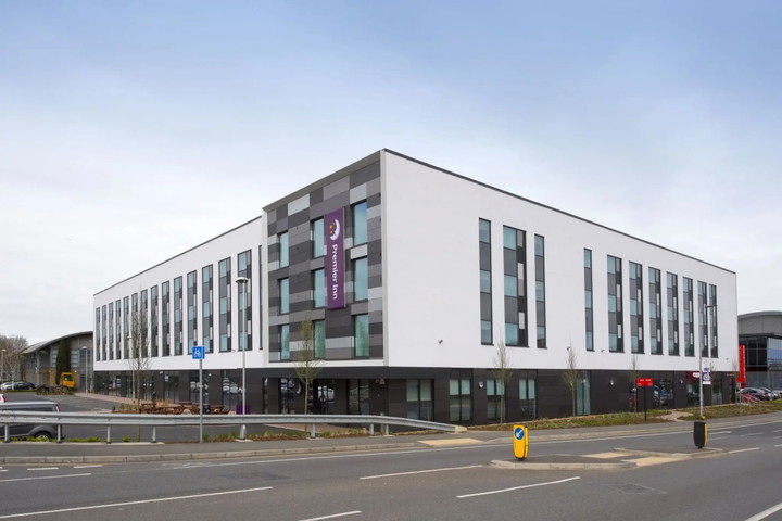 Premier Inn Slough West - Slough Trading Estate - Slough