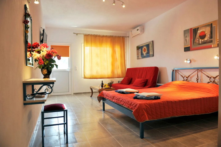 Fengeros Village - Skiathos