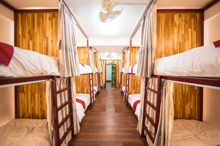 Lao Lao Cafe And Hostel - Vientiane