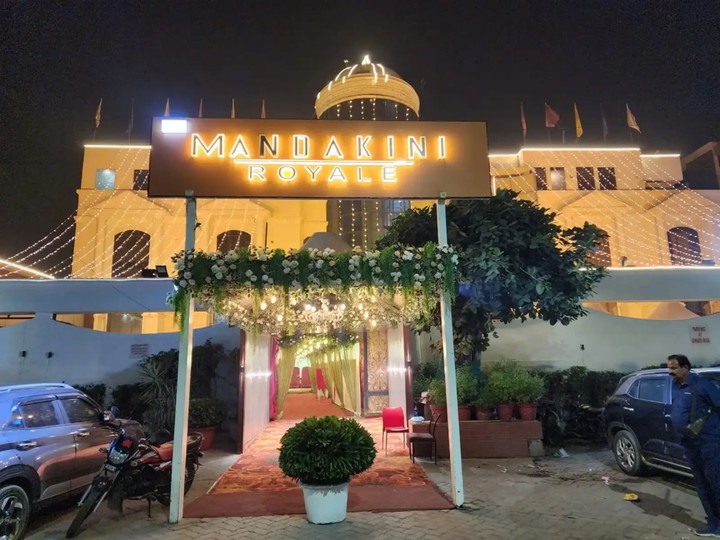 Hotel Mandakini Royale - Kanpur