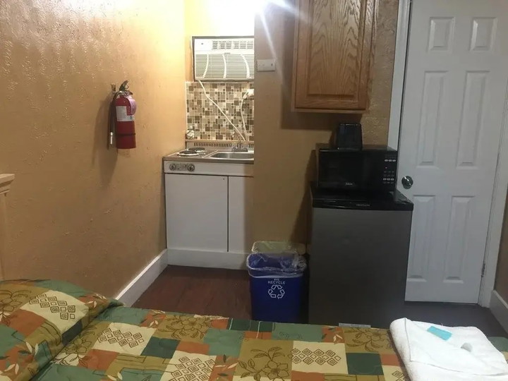 Surf Comber Motel - Sea Isle City, NJ