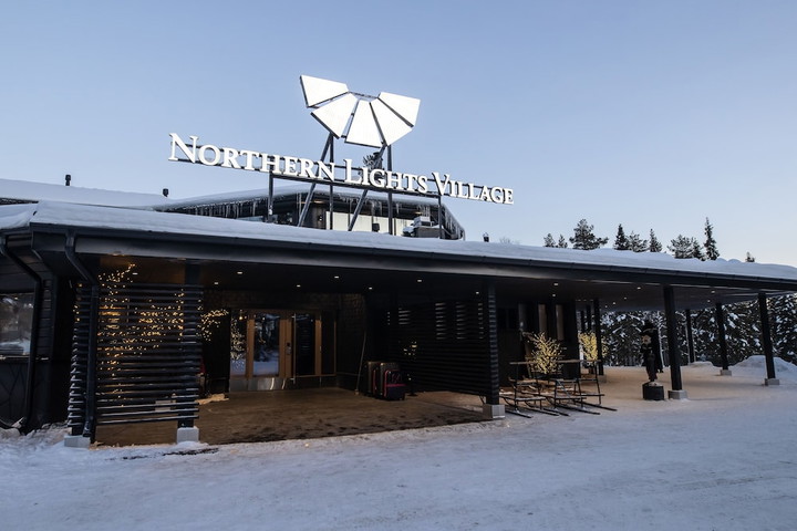 Northern Lights Village Pyhä - Lapland