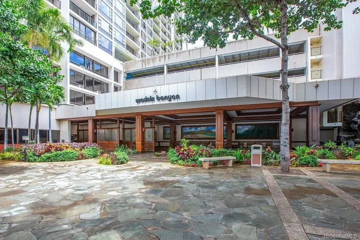 Tower 1 Suite 2705 - Qqs By Koko Resort Vacation Rentals - Honolulu, HI