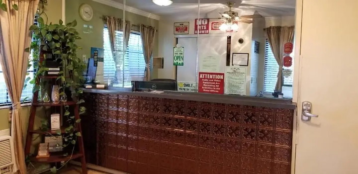 Sierra Crossing Motel - Fontana, CA