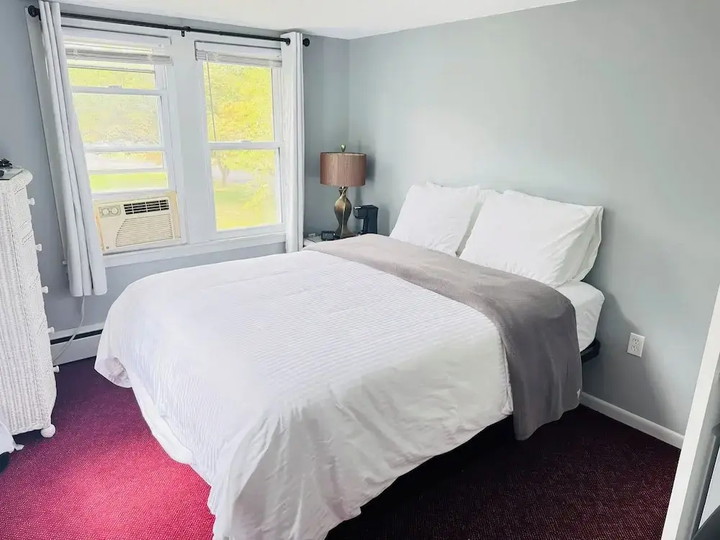 Pocono Ridge Inn - Stroudsburg, PA