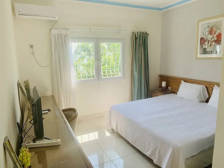 Hôtel Azur Conakry - 柯那基里