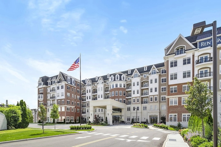 Hotel Suites At Vanderbilt - Westbury, NY